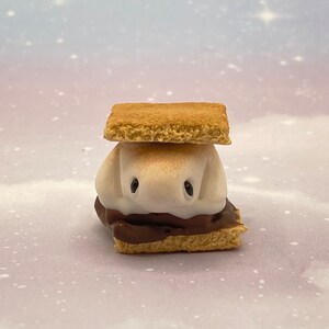 Smores Frog Figurine - Etsy