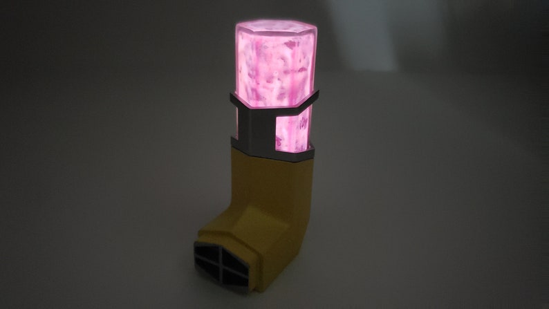 Starfield Paramour Aid Chem, Glow-in-the-dark 1:1 Full Scale Prop ...