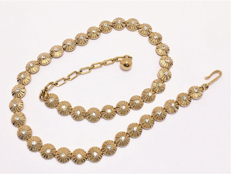 Trifari Rhinestone Flower Jewelry Set: Gold Tone Necklace, Bracelet ...