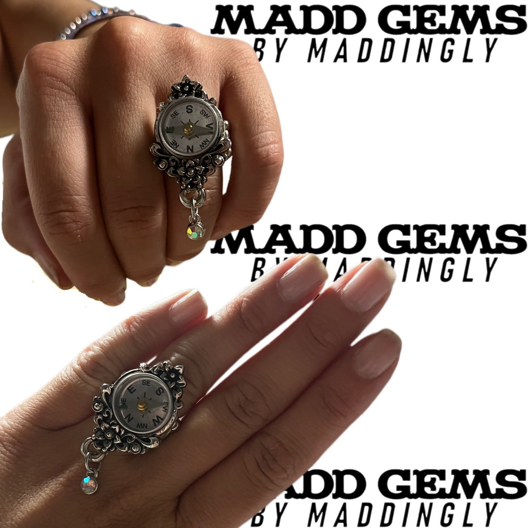 Small Working Compass Ring on Stretch Band - Etsy