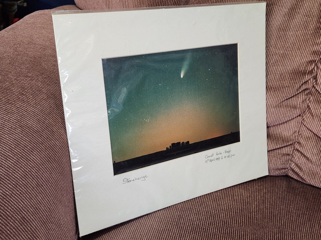 Photograph of Comet Hale-bopp Over Stonehenge Very Cool - Etsy