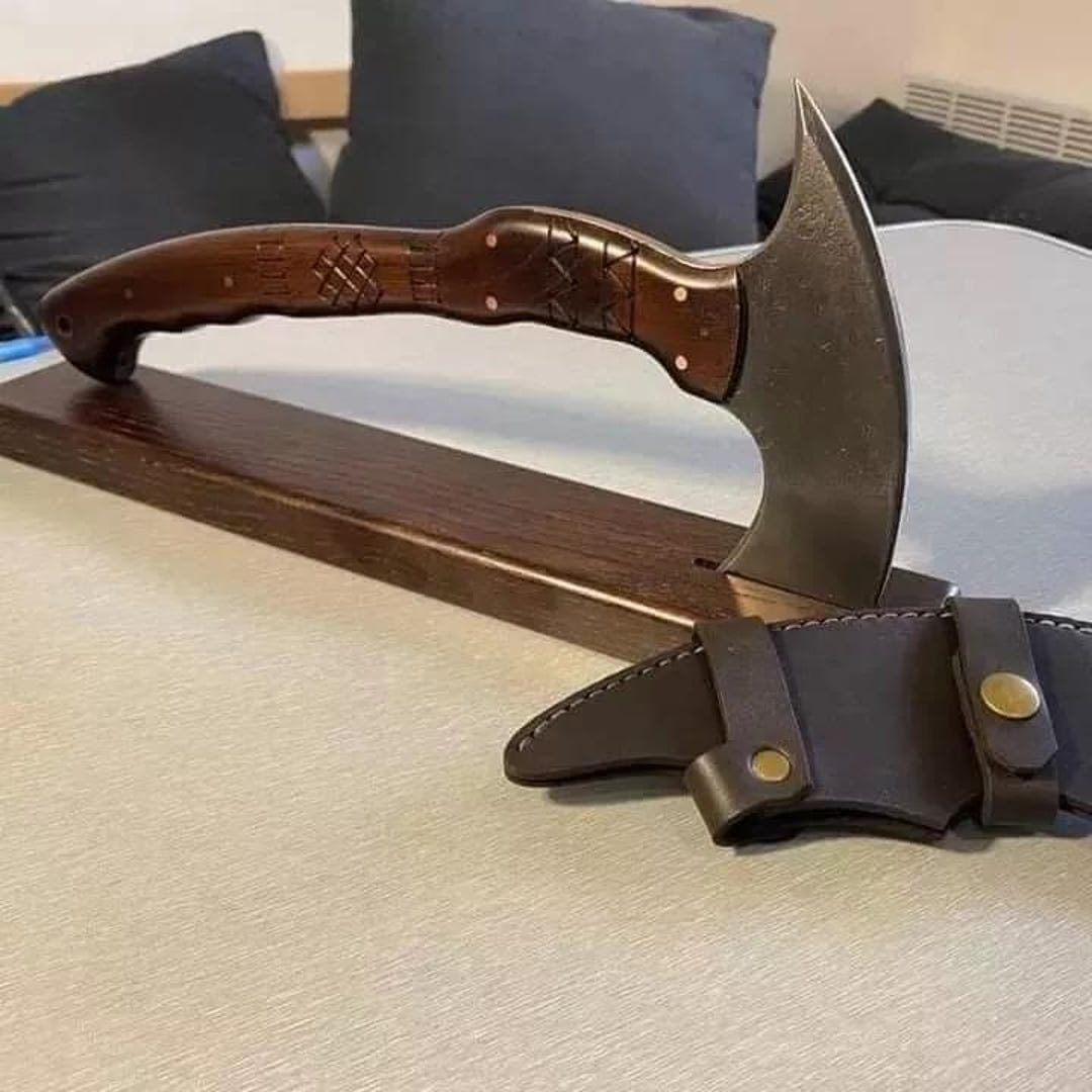 Custom Handmade WK Style Sayoc Rnd Full Axe Tribal Spike With Wood ...