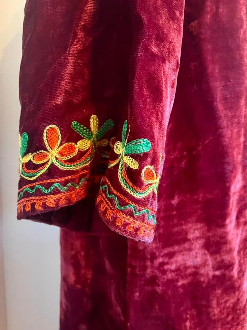60s/70s Woodstock Era Velvet Embroidered Coat/hippie/afghan/witchy - Etsy