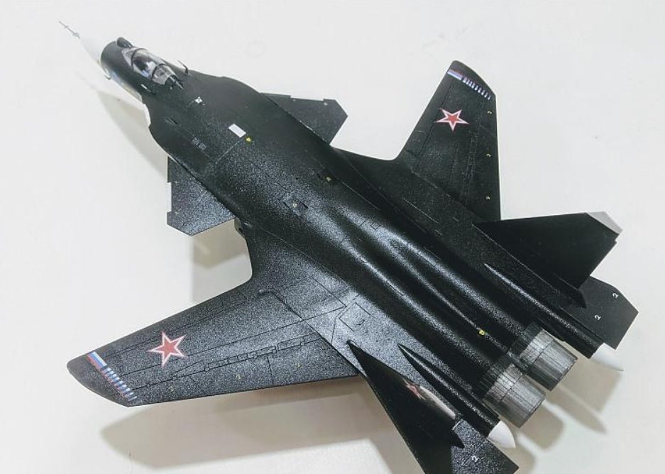 Sukoi SU 47 Golden Eagle Fighter 1:72 Aircraft Modelmilitary - Etsy