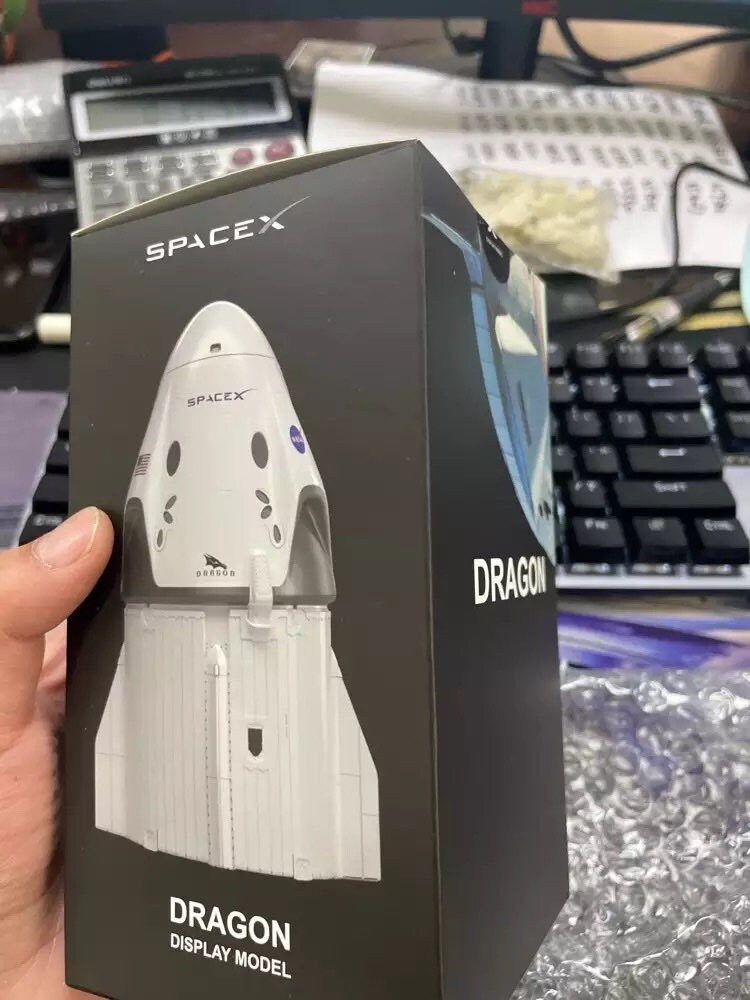 Spacex Model Kit for Sale, Crew Dragon Spacecraft Capsule Model Kit ...