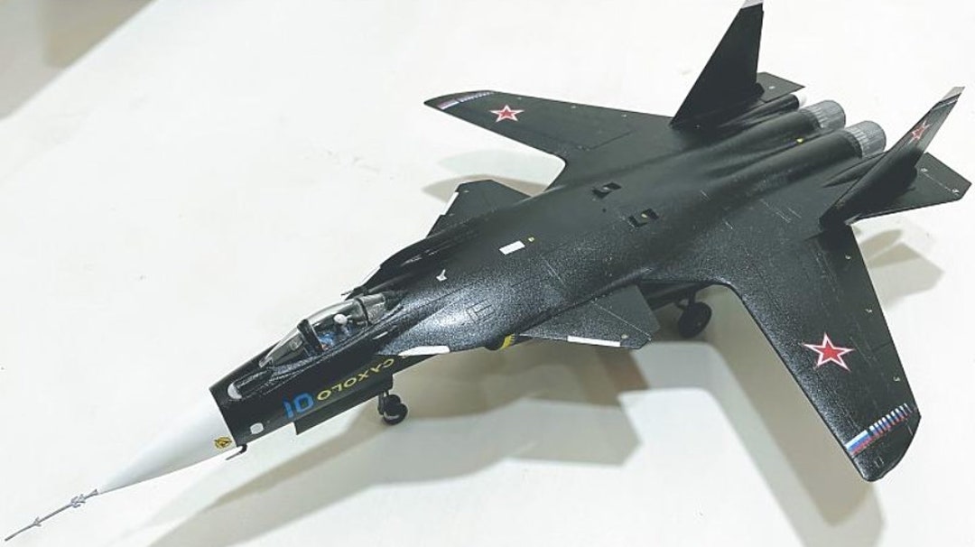 Sukoi SU 47 Golden Eagle Fighter 1:72 Aircraft Model,military Aircraft ...