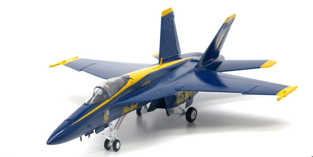 PaperCraft Blue Angel Fighter Jet (Boeing F/A-18) Scale Paper Model ...