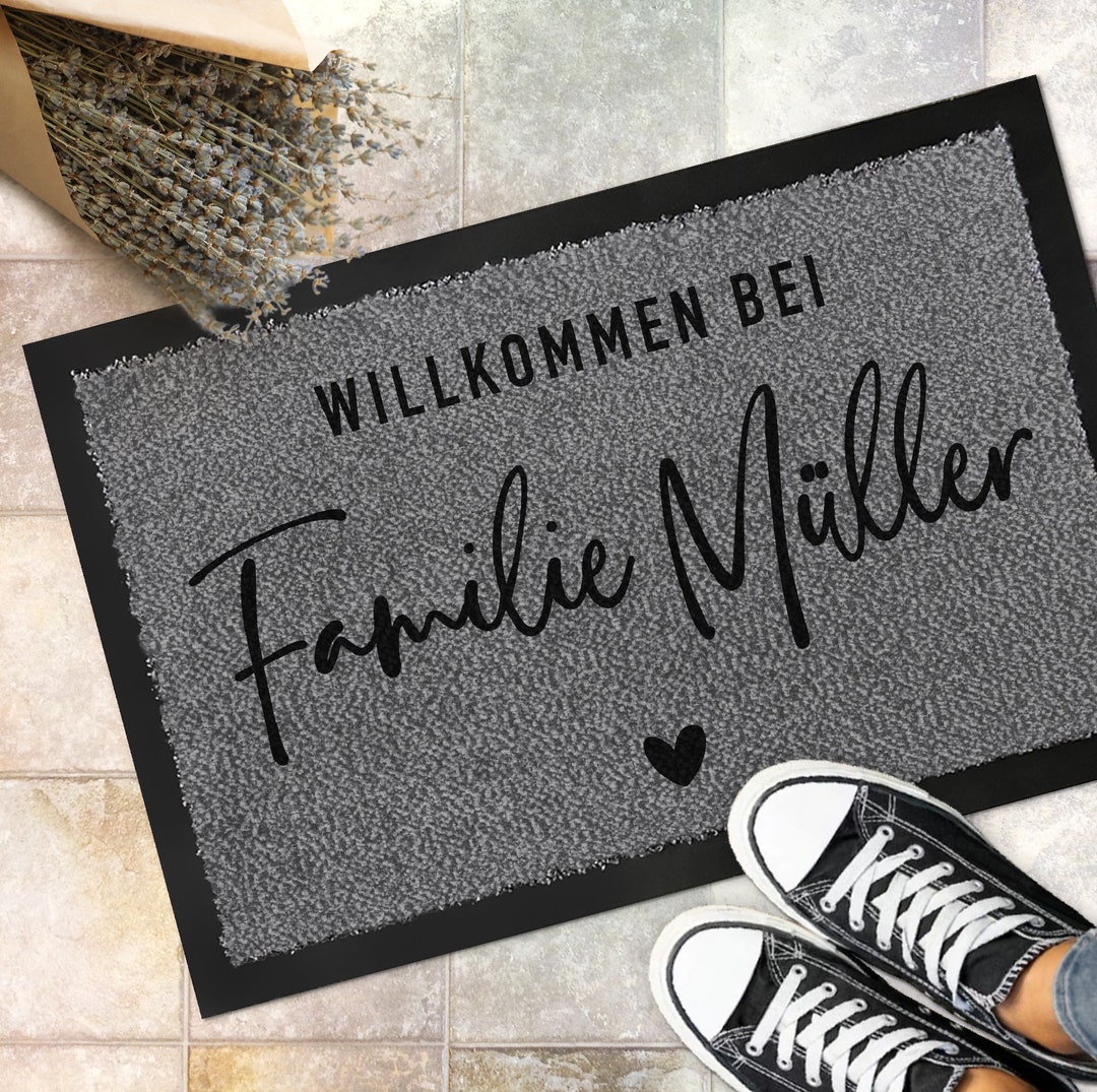 WILLKOMMEN Personalisierte Fußmatte mit Familienname und Herz | Indoor ...