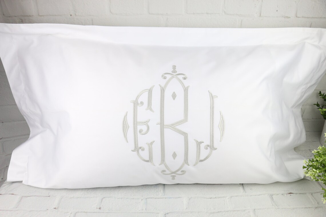 Set of 2 Pillow Shams / 100% Cotton / Monogrammed Embroidered Shams ...