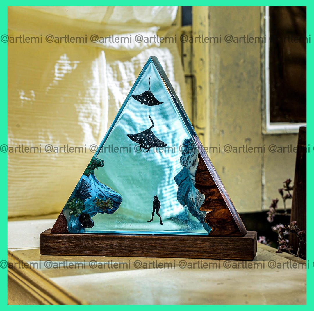 Manta Rays and Diver Night Light, Manta Rays Epoxy & Wooden Night Light ...