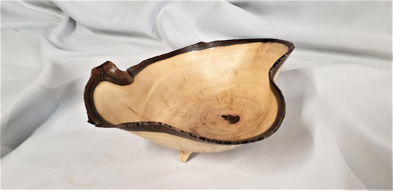 Live Edge Walnut Wavy Bowl, Naturally Deformed, Legged - Etsy