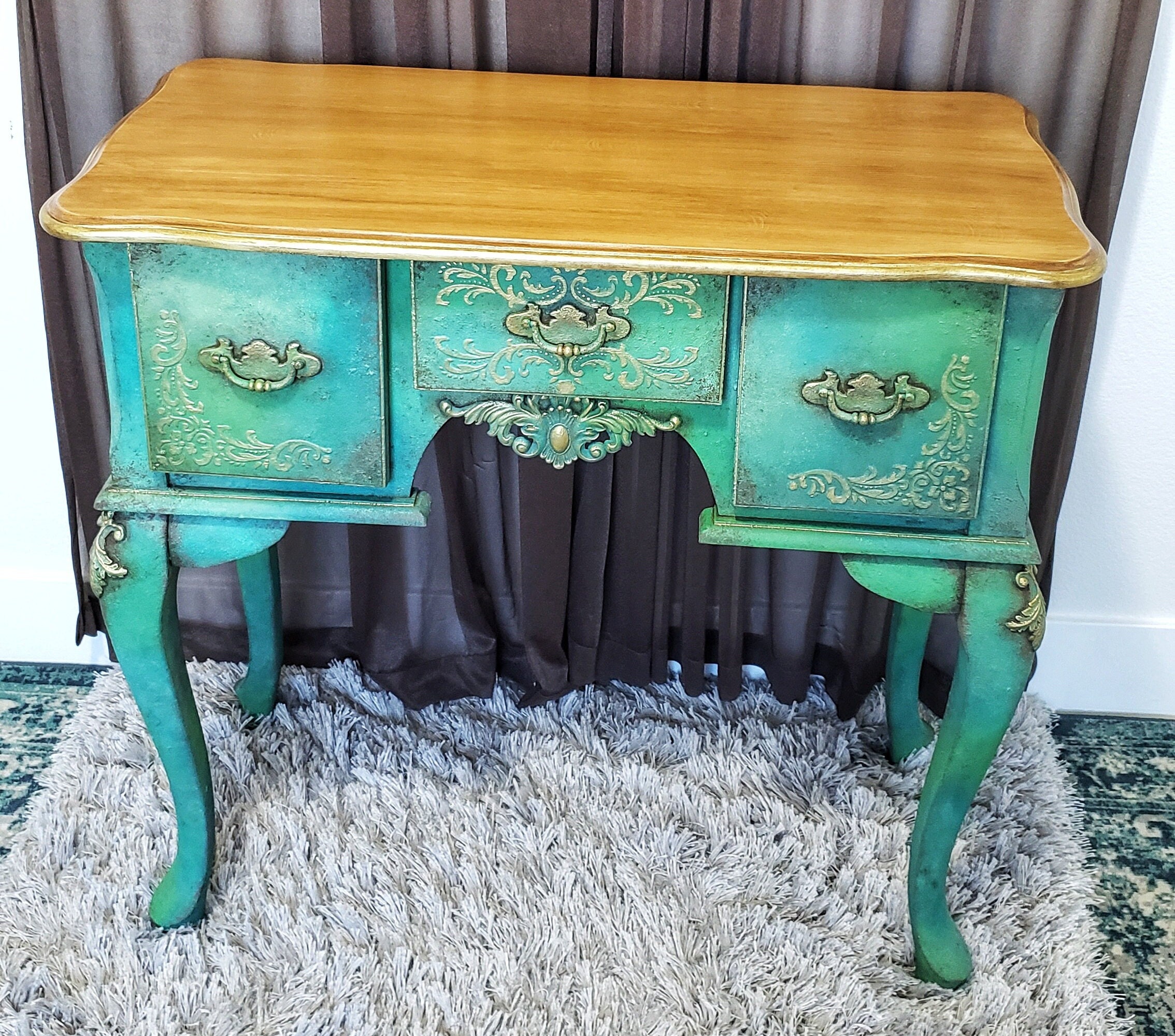 Old World Grungy Look Console. Entryway Console, Vanity, Writing Table ...