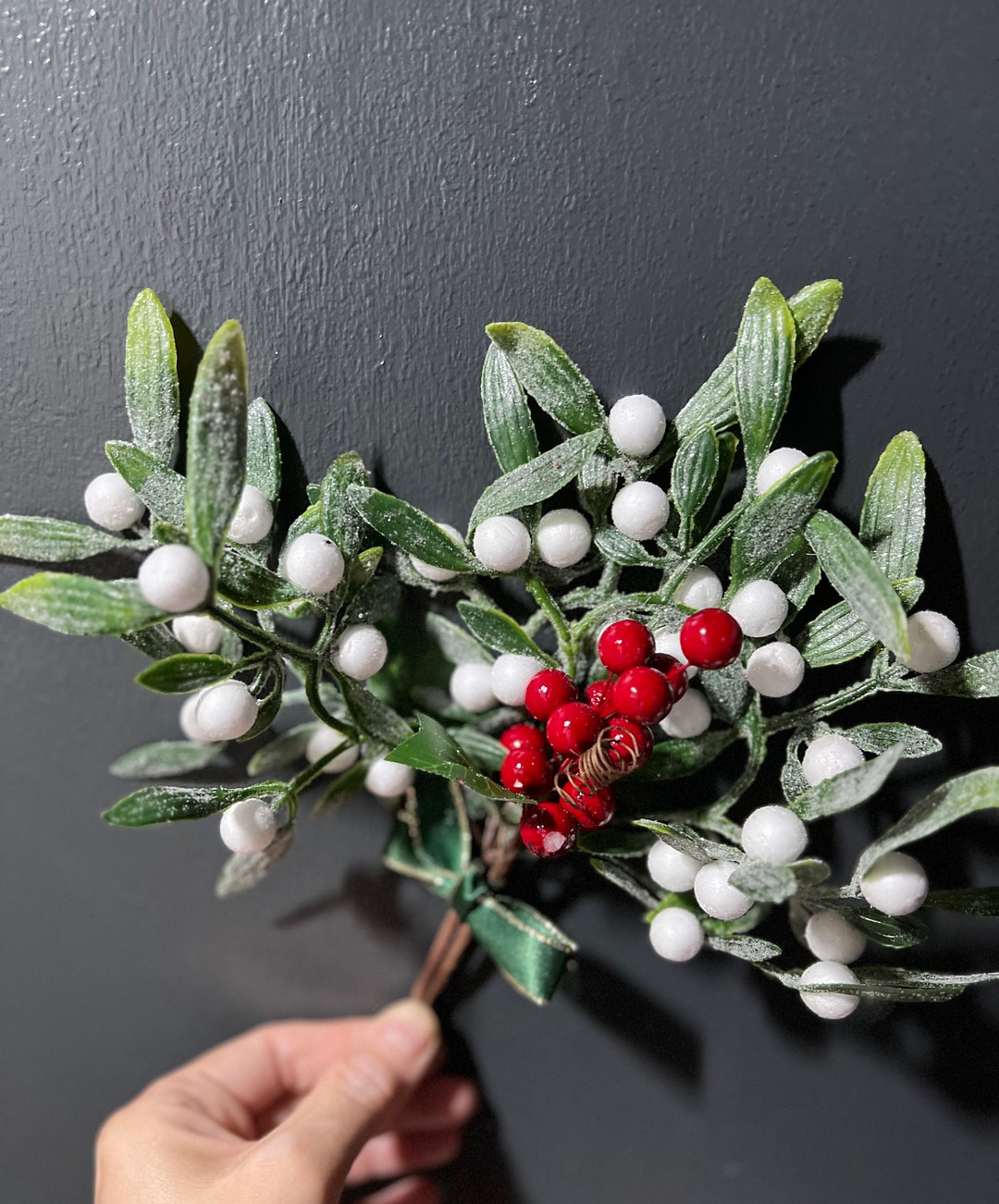 Hanging Glittered Mistletoe Red Berries Bunch With Bow Christmas ...