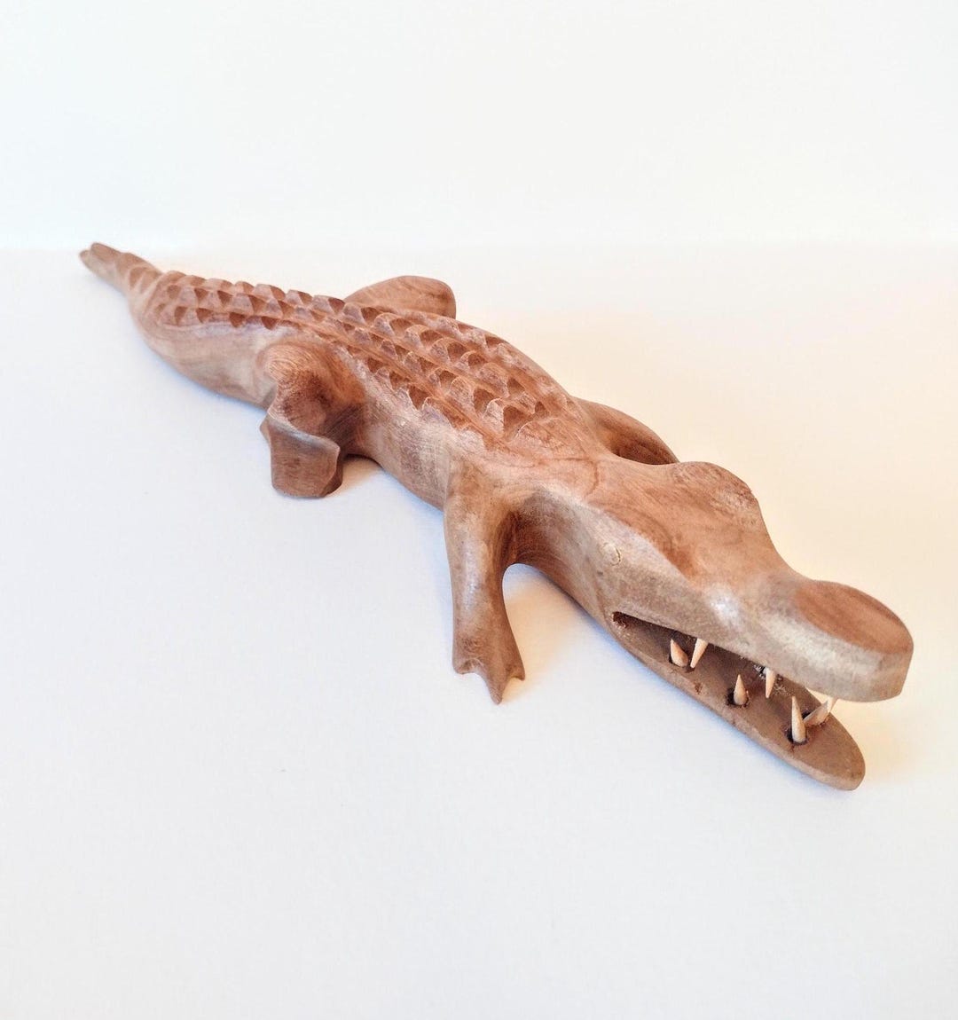 Vintage Hand Carved Wooden Crocodile Sculpture - Wood Alligator ...
