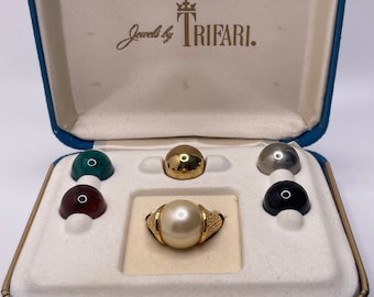 Trifari Ring - Etsy
