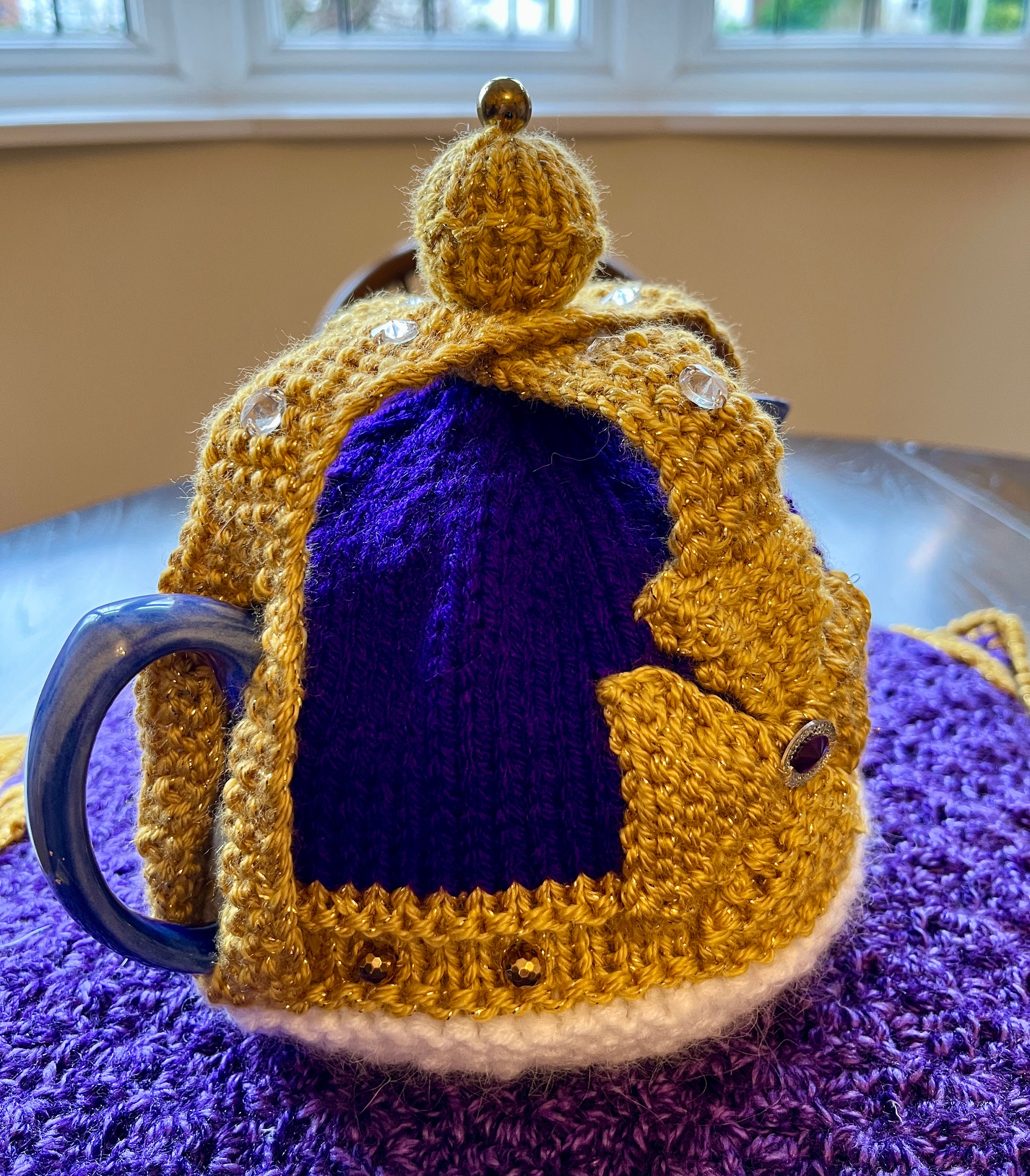 Coronation Crown Tea Cosy Knitting Pattern - Etsy