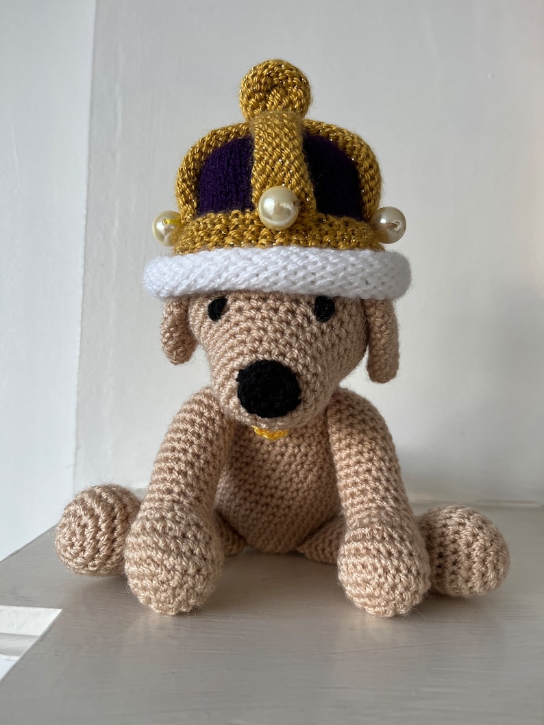 Coronation Crown Chocolate Orange Cover Knitting Pattern - Etsy