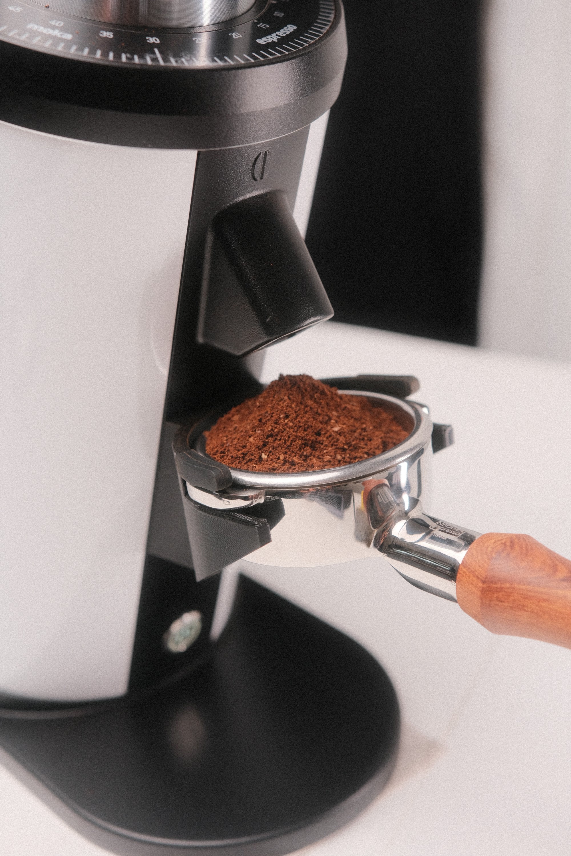 58mm Portafilter Holder and Dosing Cup Holder for DF64 Coffee - Etsy