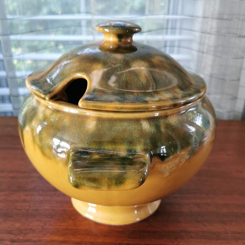 Beauce Art Pottery Soup Tureen, Marbled Green and Yellow Glaze Vintage ...