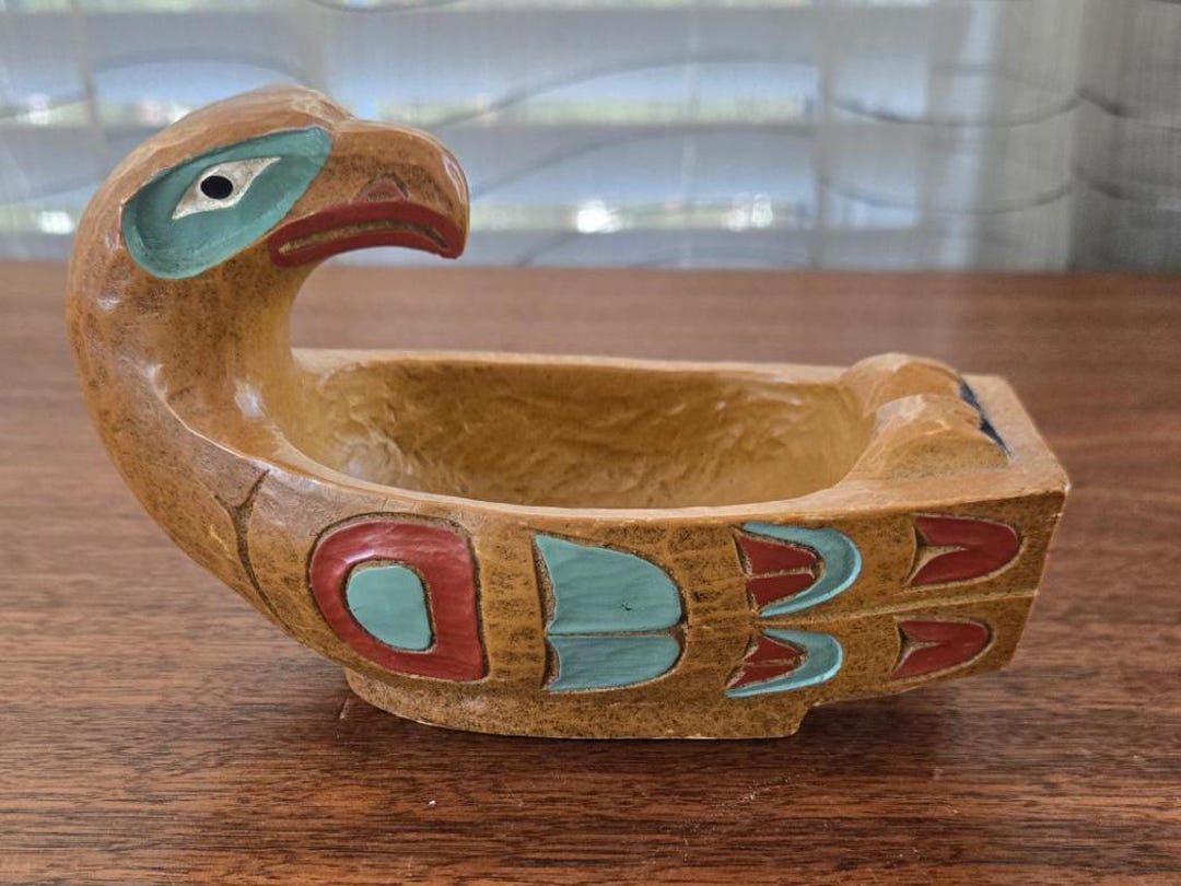 Tlingit Haida Carved Eagle Bowl Vintage Indigenous Hand Painted Relief ...