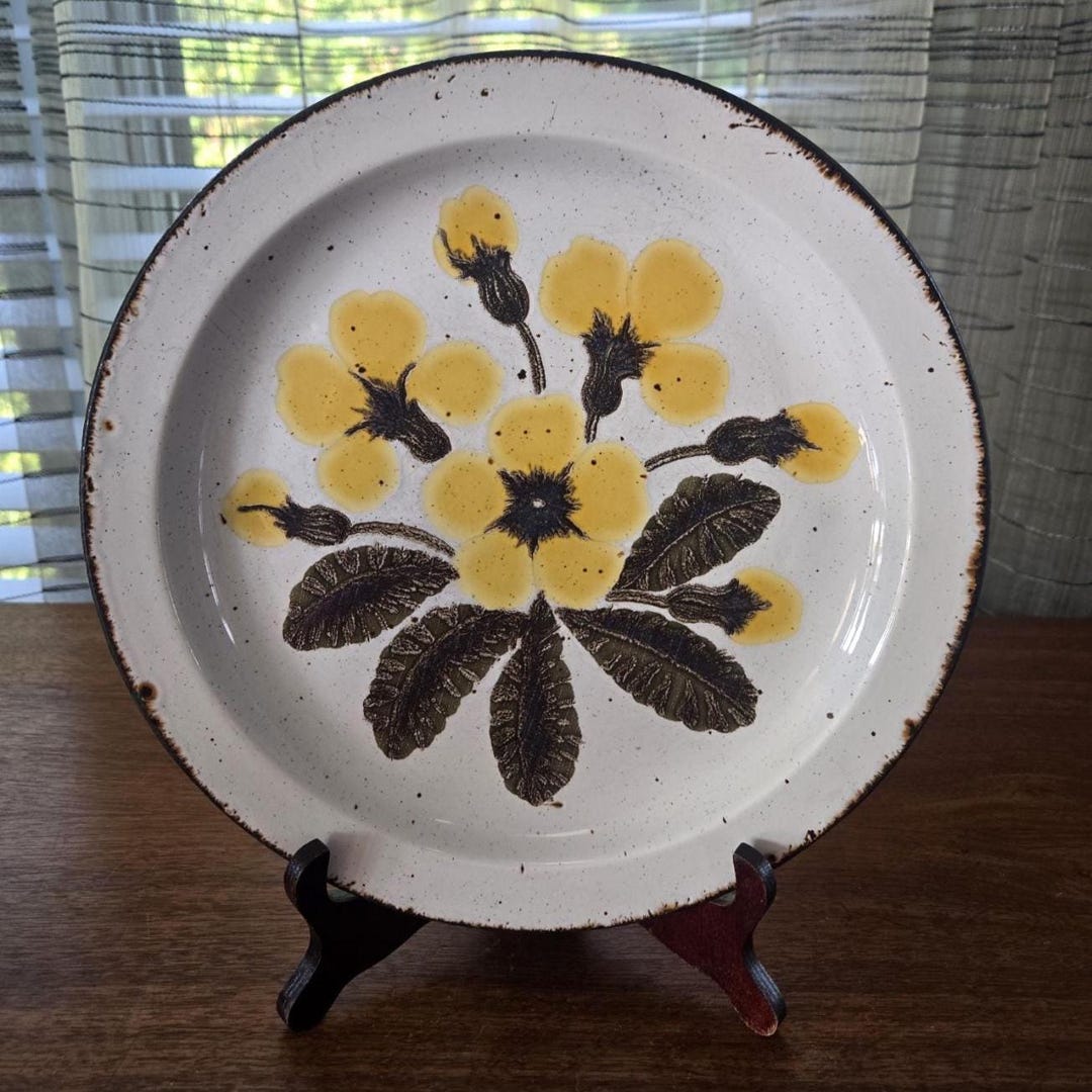 Stonehenge Midwinter Primula Ironstone Dinner Plate, Vintage Yellow ...