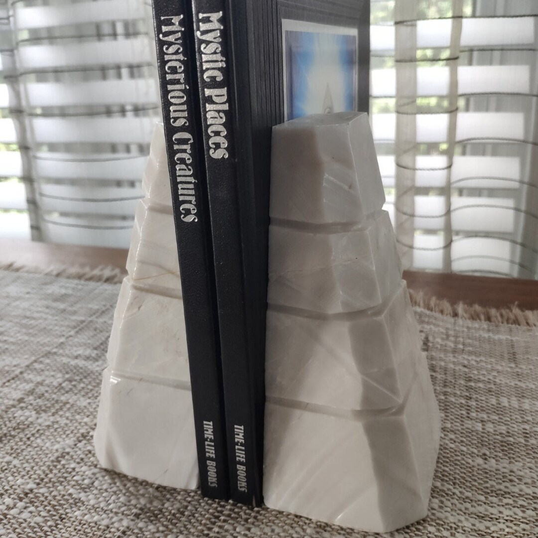 Onyx Pyramid Bookends Vintage Cream Natural Stone Wedges Pyramids 5.75 ...