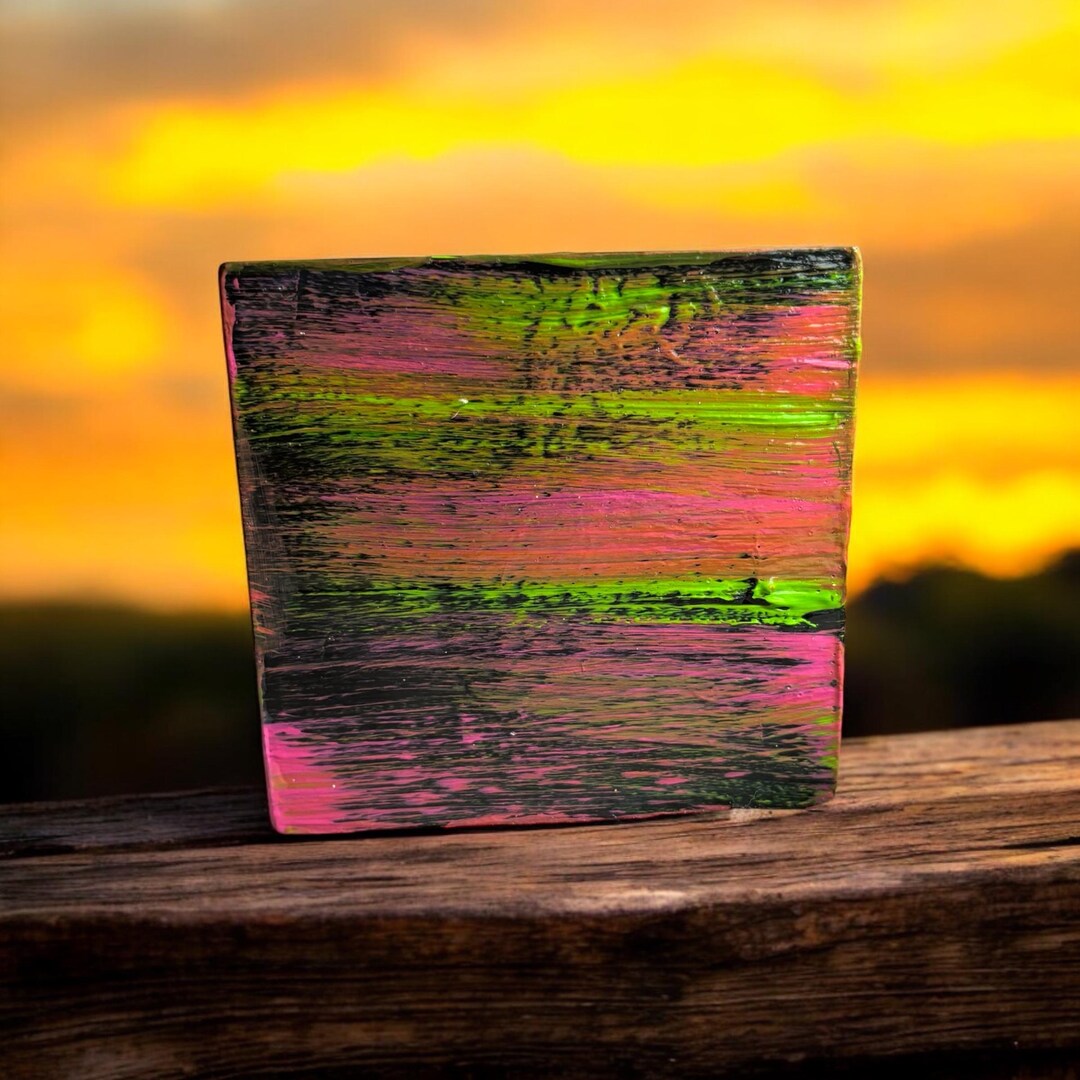 Super Fun Y2K Style Art. 3.5x3.5 Makes a Fun Addition to Your Home ...