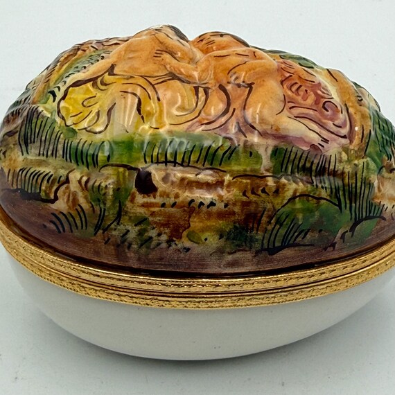 Antique Capodimonte Porcelain Trinket Box, Hand-Paint… - Gem