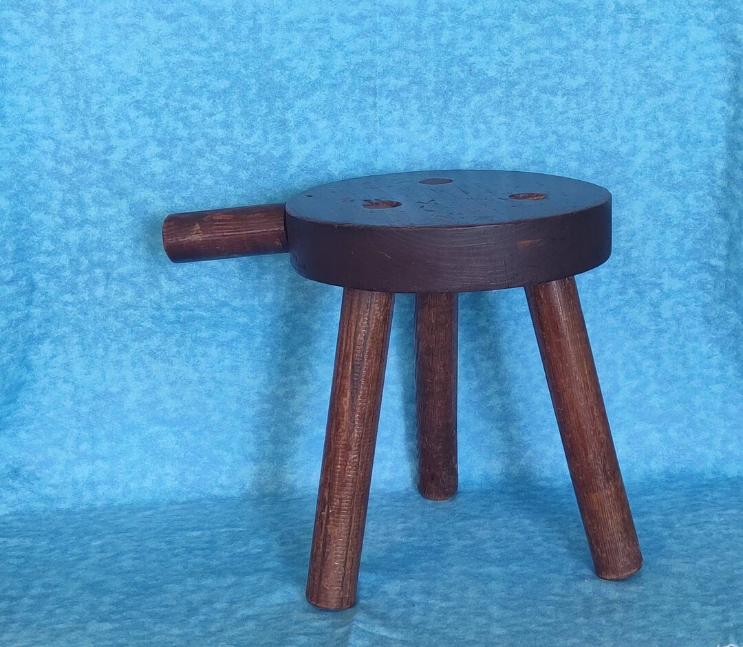 Antique 3 Leg MILKING STOOL With Handle Round Through Mortise-and-tenon ...