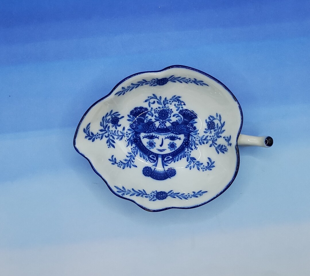 Artistic Seito Made in Japan Trinket Dish, Candy Dish Blue White Floral ...