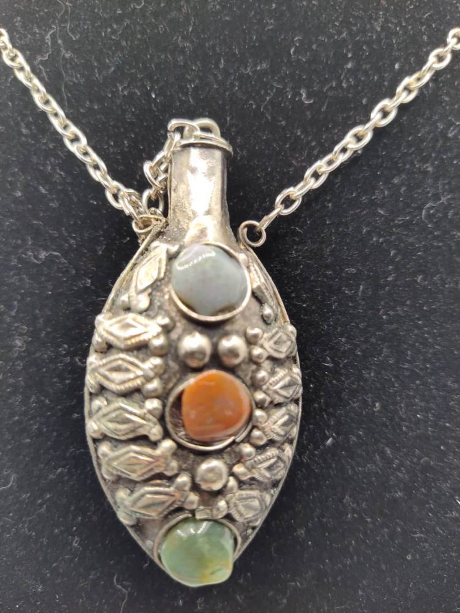 VINTAGE SNUFF PENDANT Tibetan Snuff Pendant Jeweled | Etsy