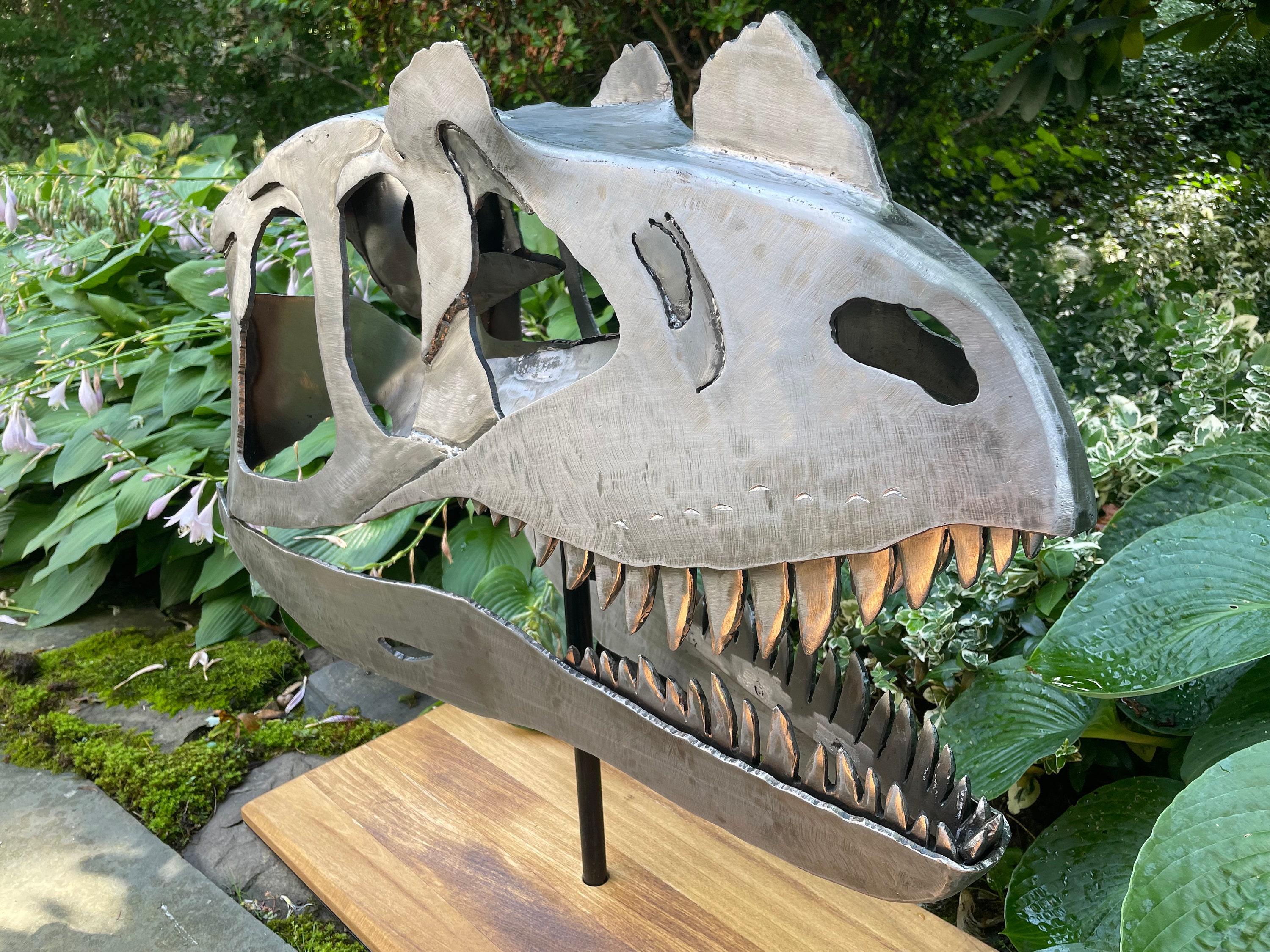 Life Sized Steel Ceratosaurus Skull - Etsy UK
