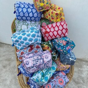 Handmade Quilted Toiletry Bag 100% Cotton Quilted Block - Etsy