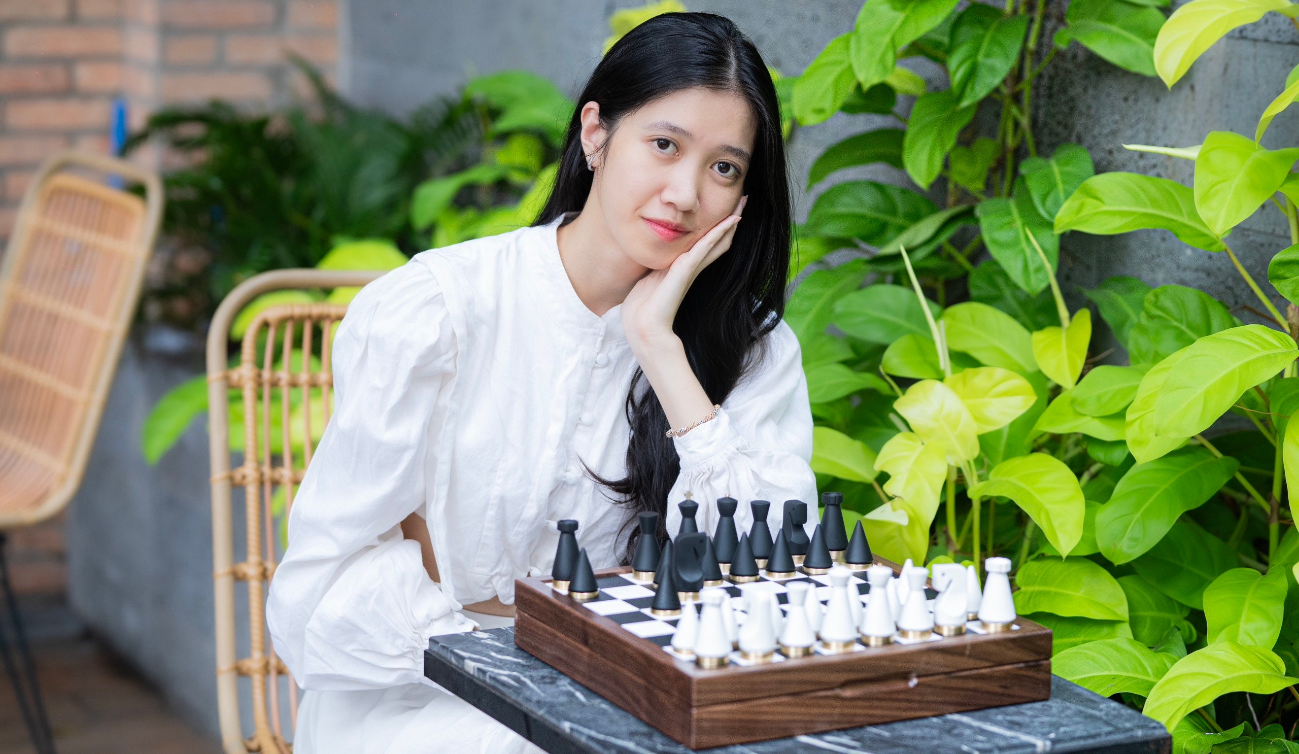 Premium Chess Set, Resin Chess Pieces, Handmade Chess Board, Walnut ...