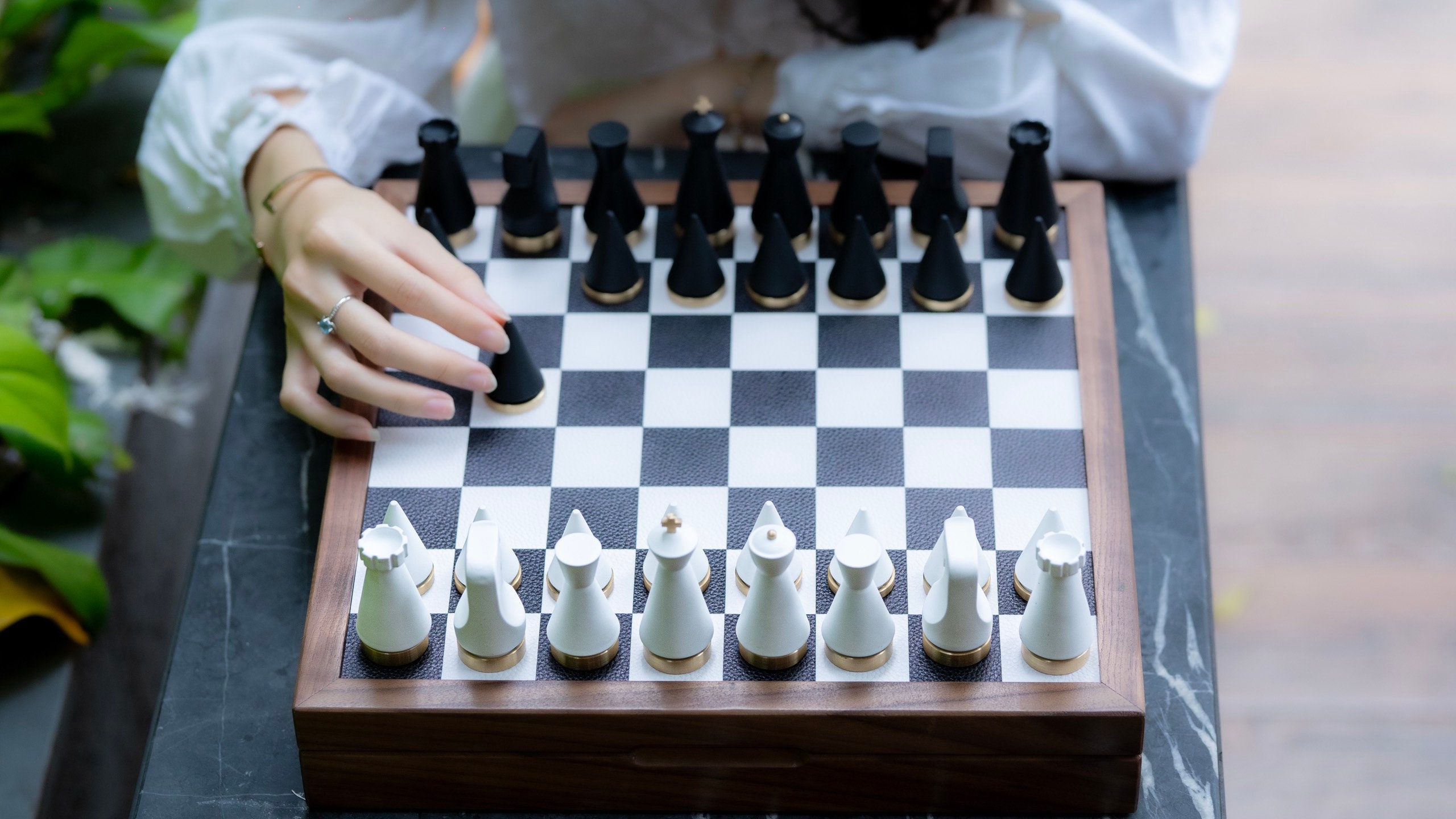 Premium Chess Set, Resin Chess Pieces, Handmade Chess Board, Walnut ...