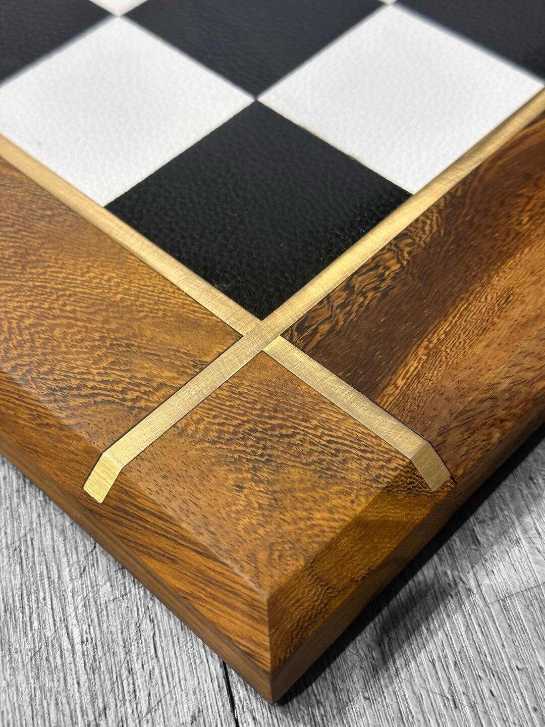 18" , 20" Wooden Chess Board , Wenge Chess Board, Leather and Brass Bar ...