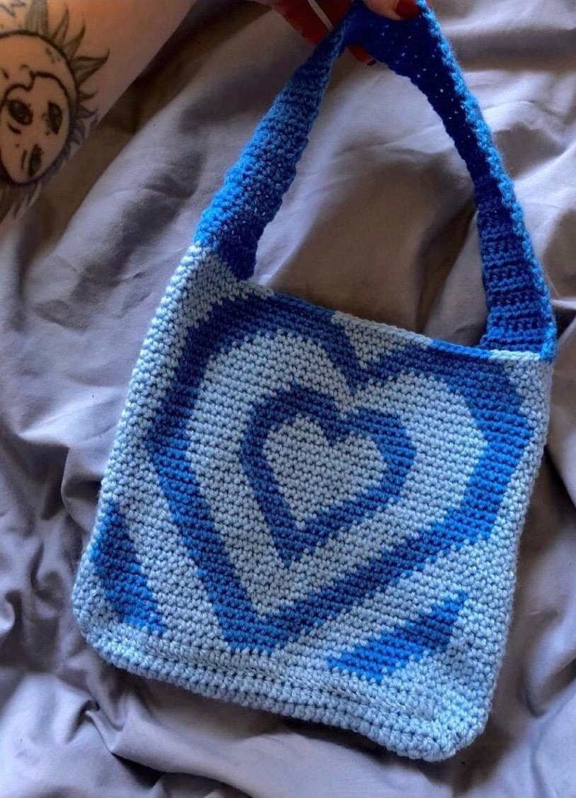 PATTERN ONLY: Inverted Hearts Crochet Bag - Etsy