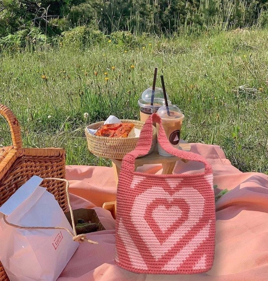 PATTERN ONLY: Inverted Hearts Crochet Bag - Etsy