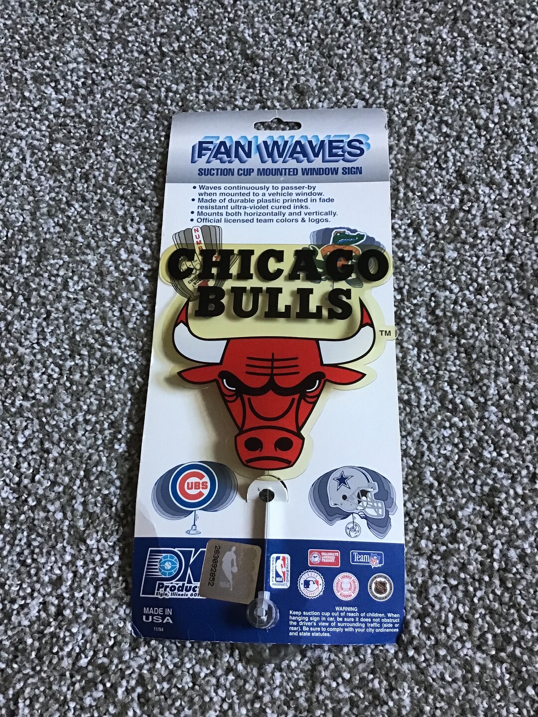 Chicago Bulls 1990s Fan Wave Suction Cup Window Sign Brand New Nice ...