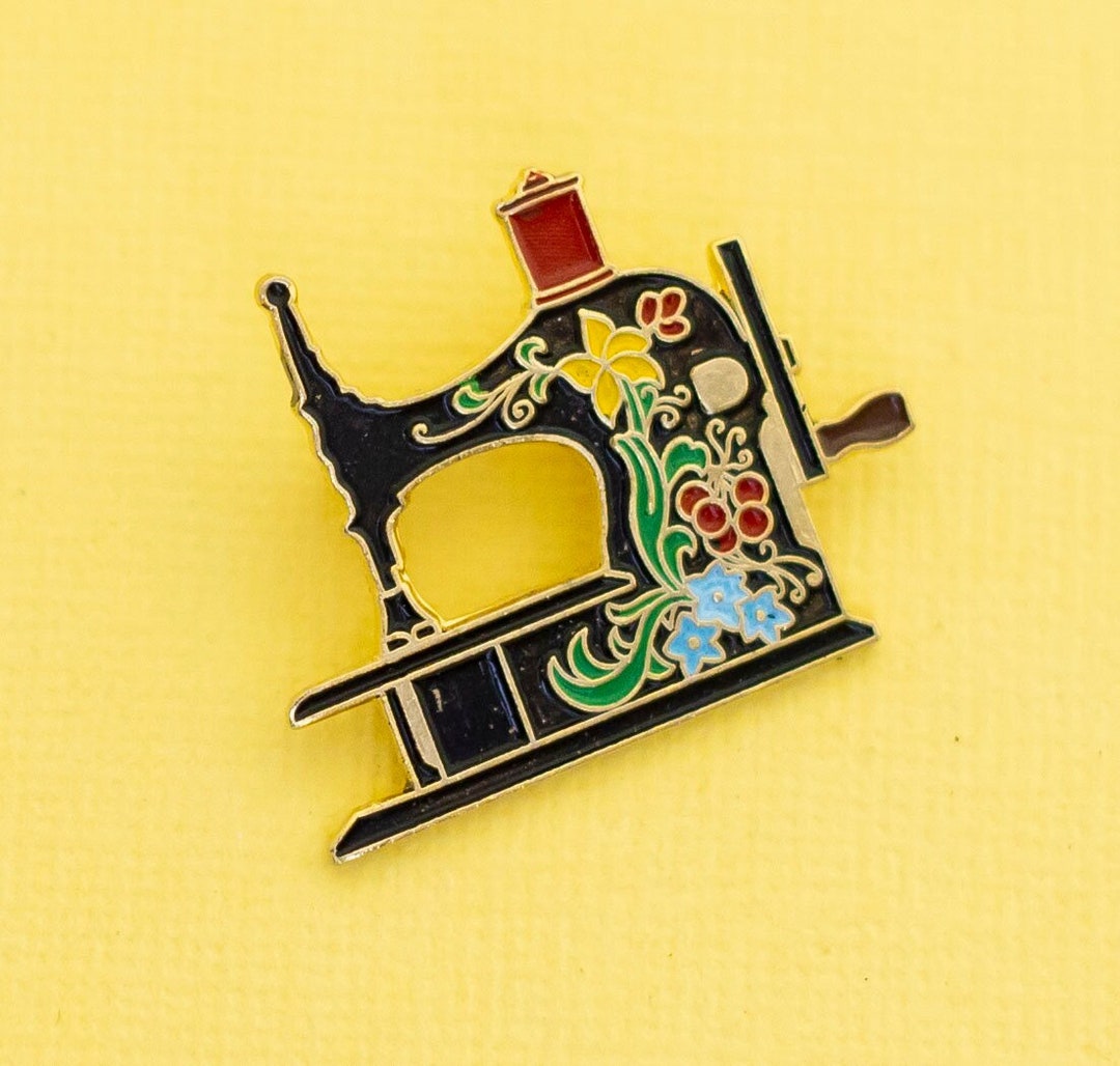 Vintage Antique Sewing Machine Brooch I28 - Etsy