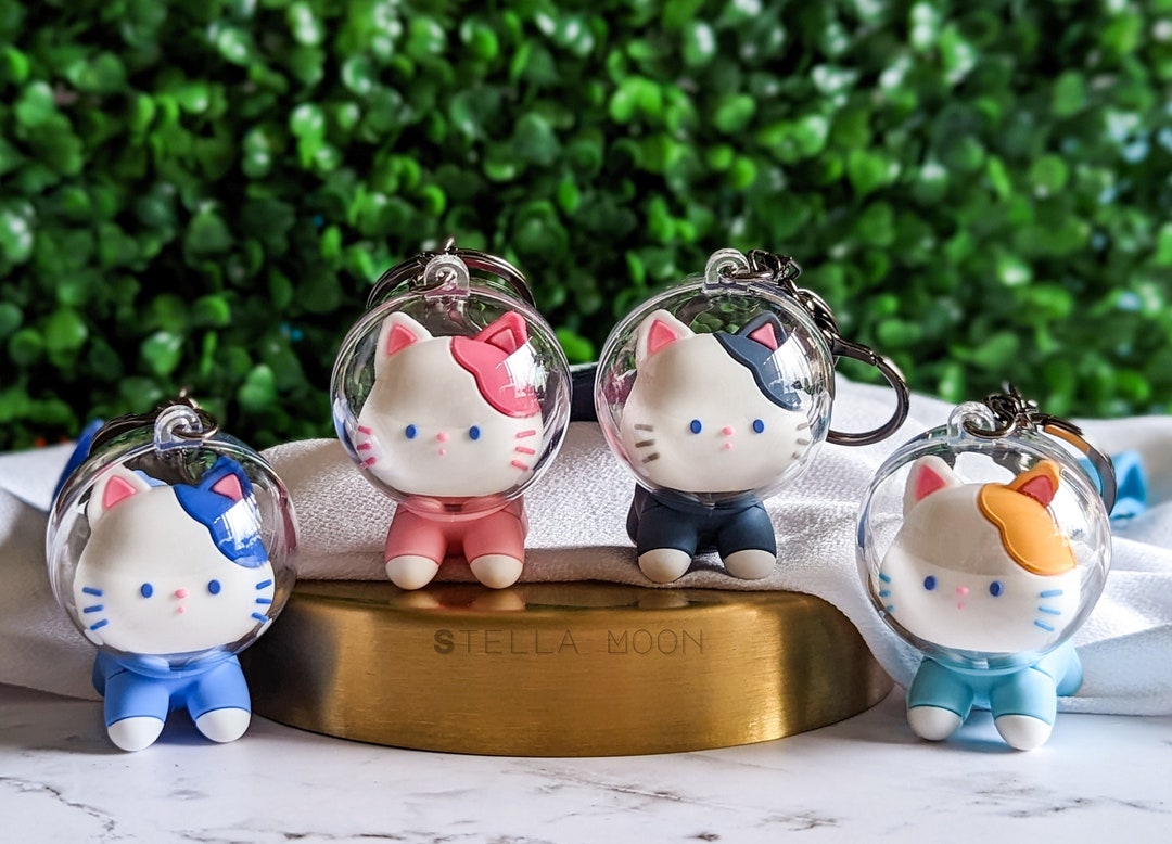Cat Astronaut Keychain, Cute Animal Gift Key Ring Holder, Kawaii Planet ...