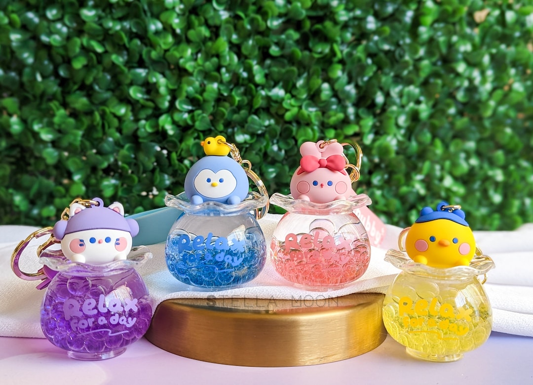 Fish Bowl Liquid Keychain, Cute Penguin Key Chain Ring Accessory ...