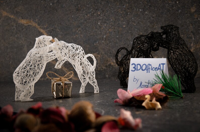 Bullen und Bärenmarkt Skulptur, Bull and bear statue, Börsenbulle vs ...