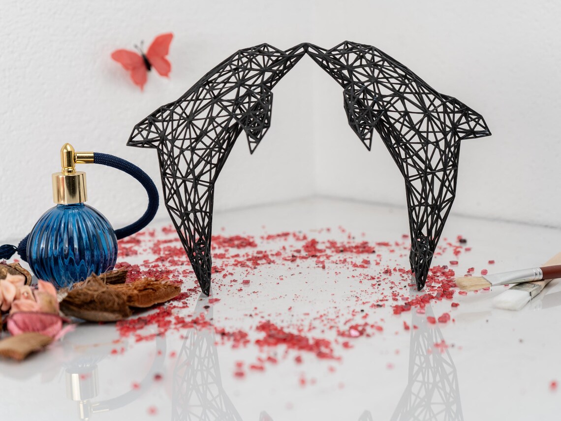 Kissing Dolphins Wire Sculpture | Elegant 3D Resin Art for Living Room ...