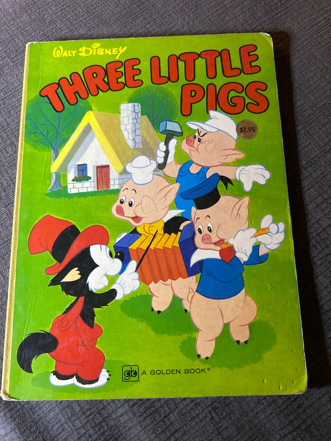 Disney’s “three Little Pigs” Golden Book-10 Pages-hc - Etsy