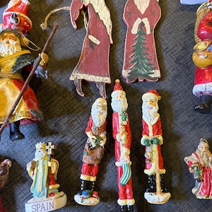 Vintage Santa Claus Collection 20 Pieces wood, Resin, Plastic ...