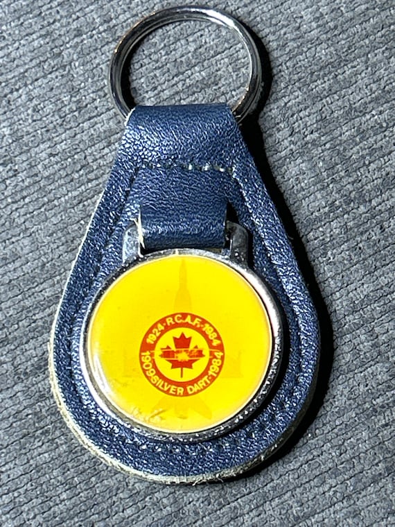 1984 Royal Canadian Air Force Key Chain (Leather) - Gem