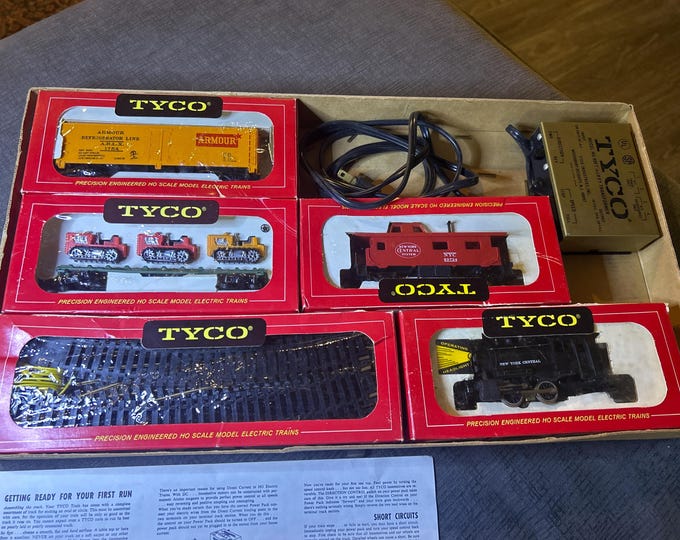Tyco Trains (red Box Train Set) 7301 No Box “cast Iron Locomotive” - Etsy
