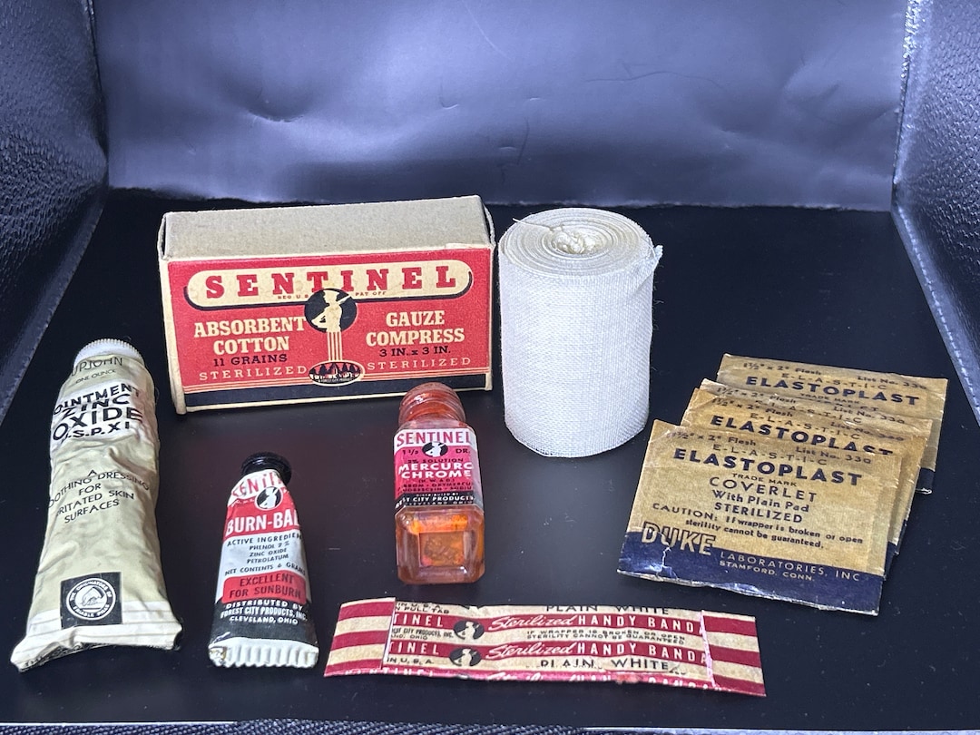 WW1 First Aide Kit Contents (10 Pieces) - Etsy