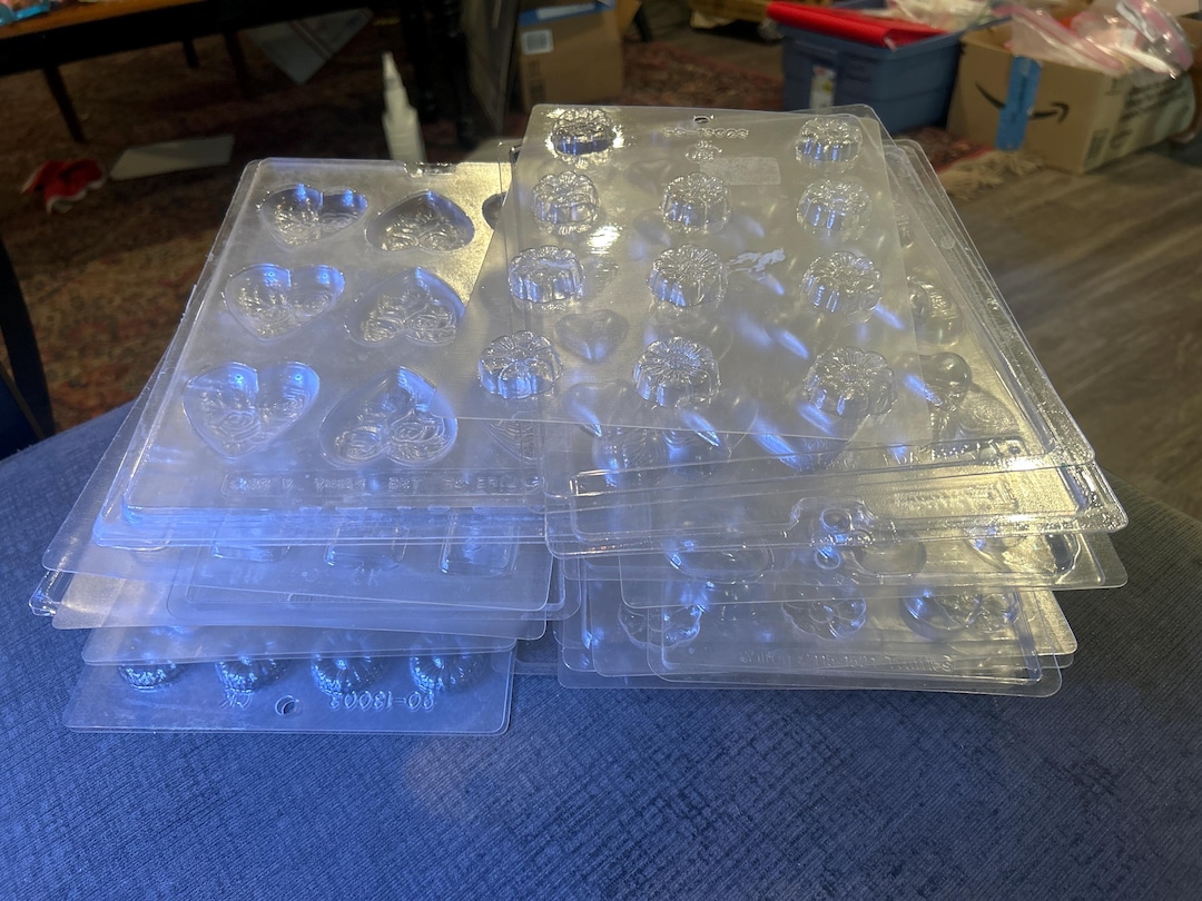 23 Wilton Plastic Candy Molds - Etsy